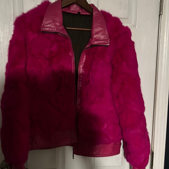 Fur | Jackets & Coats | Authentic Fur Jacket Beautiful Color Beautiful ...